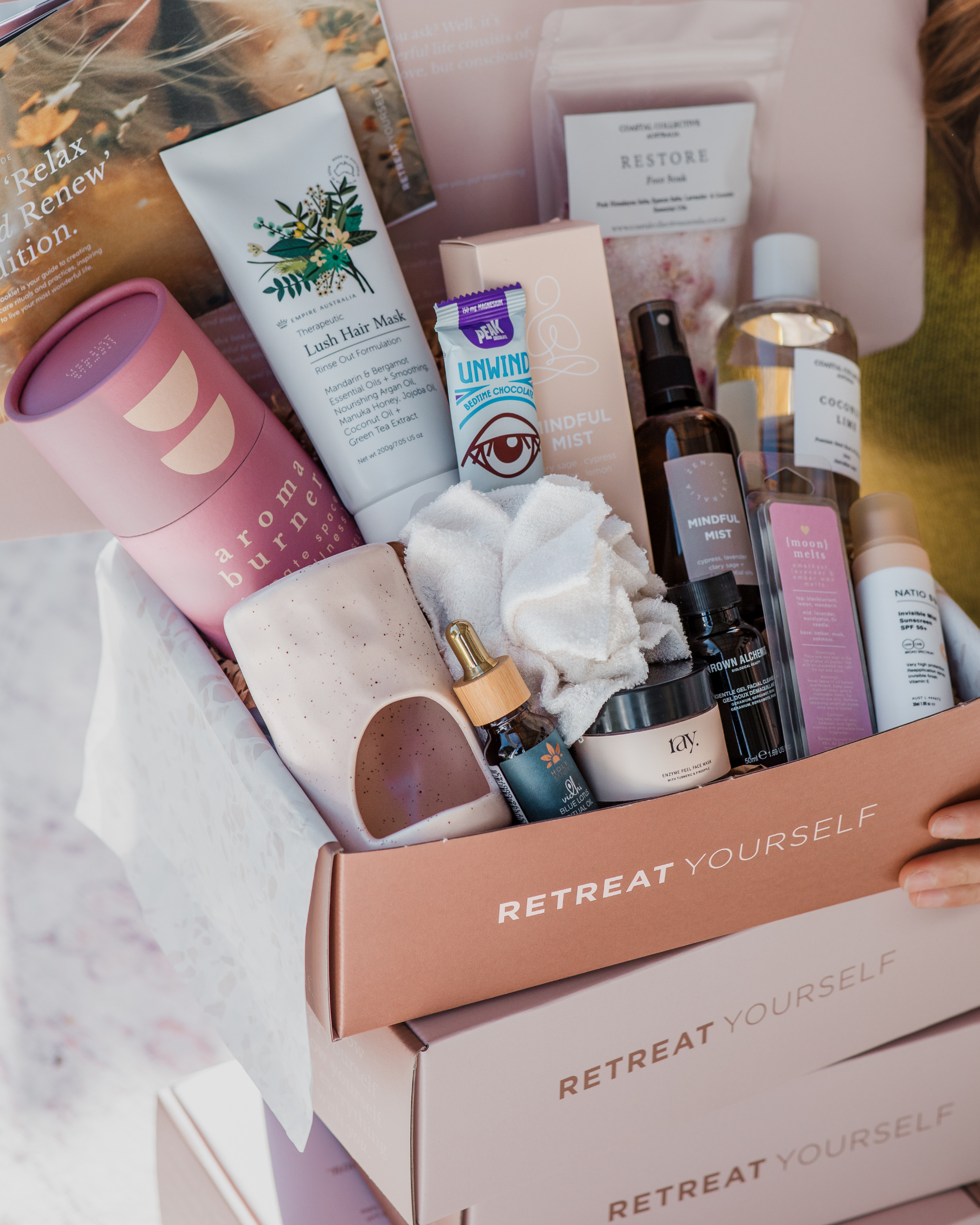 Retreat Yourself - A sensory retreat experience in a box
